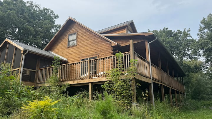 Firefly Log Home - Evansville, WI