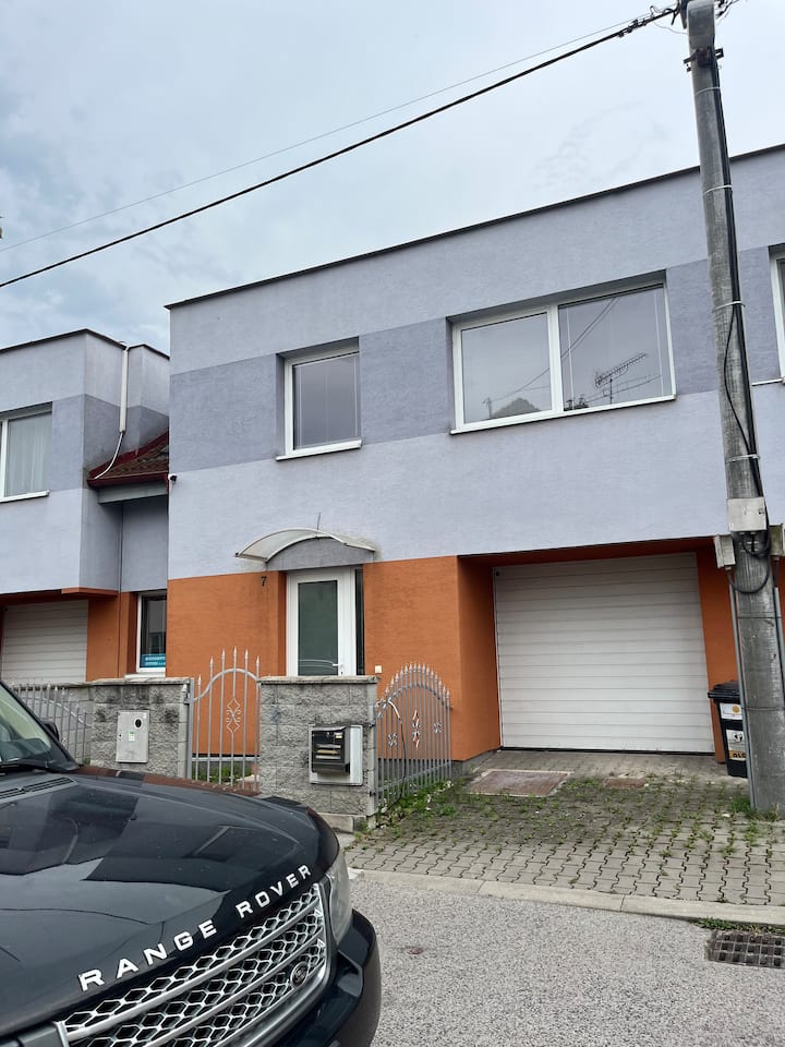 House With Garden Near Centre - Bratislava