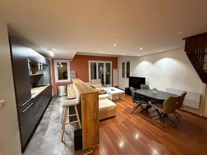Super Duplex Paris 30min! Metro (Rer A) 2 Min. - Boissy-Saint-Léger