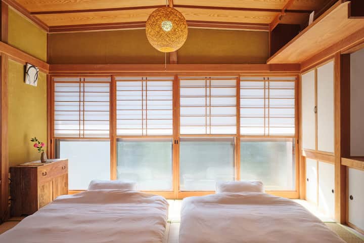 香取神宮に徒歩4分、成田空港から車で３０分。４l D Kのレトロなビンテージ古民家。最大8名宿泊可能 - Csiba prefektúra