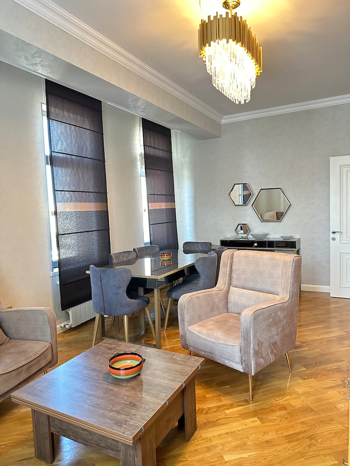 City-view 2br • Across From Us Embassy - 바쿠