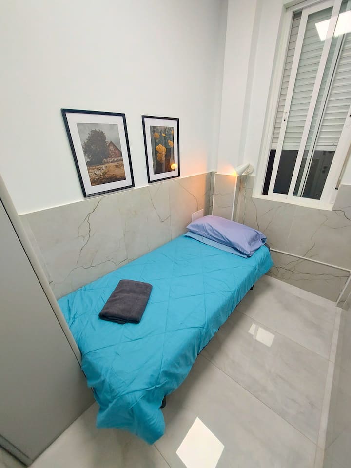 Habitación Céntrica Y Privada Cerca Del Bernabéu - Madrid