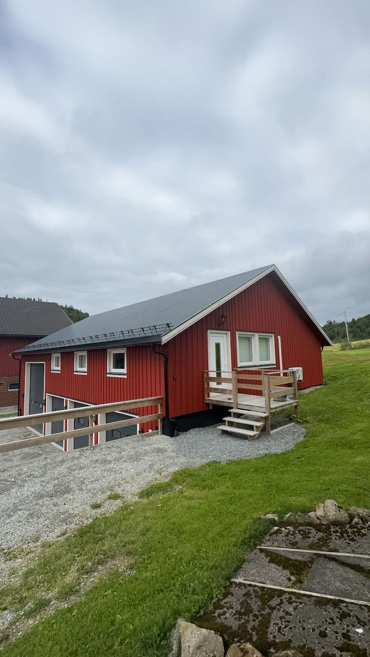 Steinkjer, 5 Roms Leilighet - Småland
