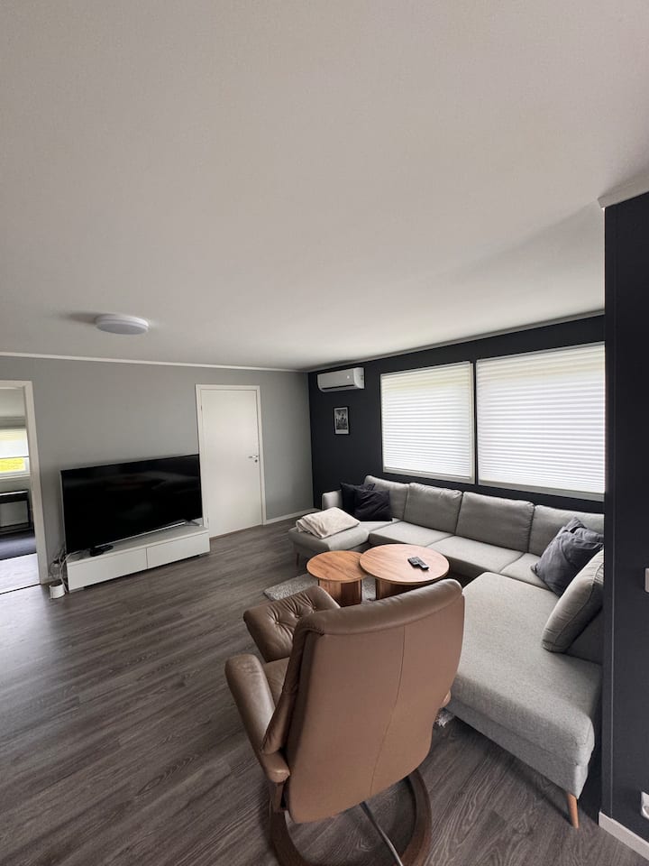 Steinkjer, 5 Roms Leilighet - Småland