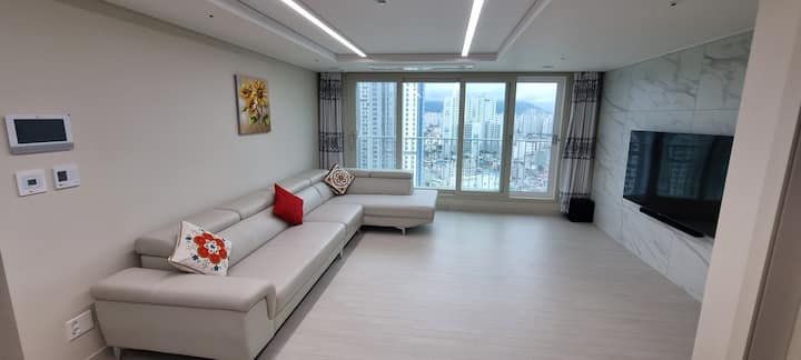 Ktx 동대구역 Dong Daegu Station New  Apt - Daegu