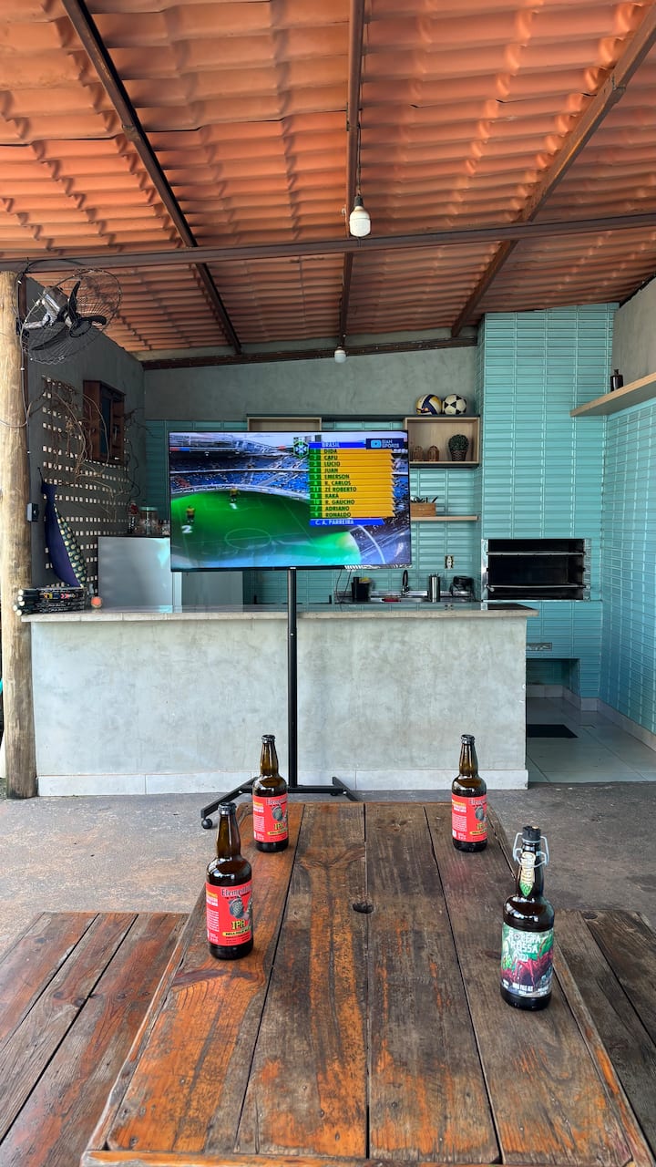 Espaço Para Eventos Com áRea Gourmet E Quadra - Goiânia