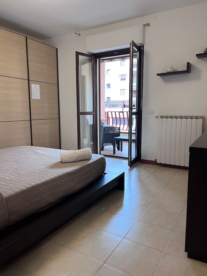 [Latina] - Appartamento Centrale, Fino A 4 Ospiti - 拉丁納