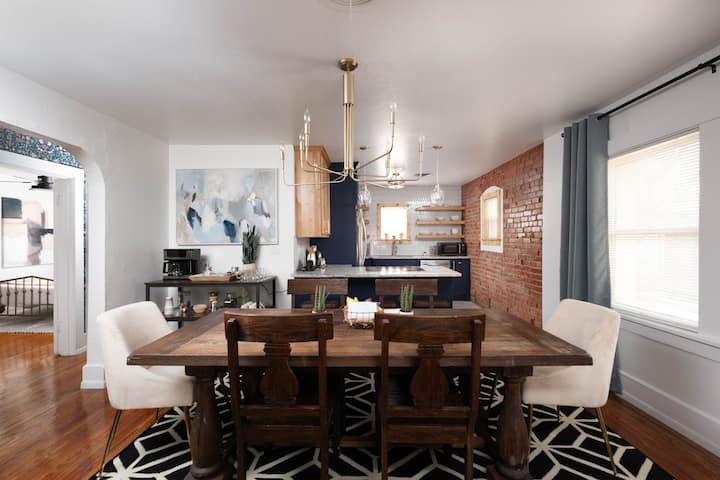 Downtown 1920’s Luxury - Breakfast And Amenities! - Amarillo