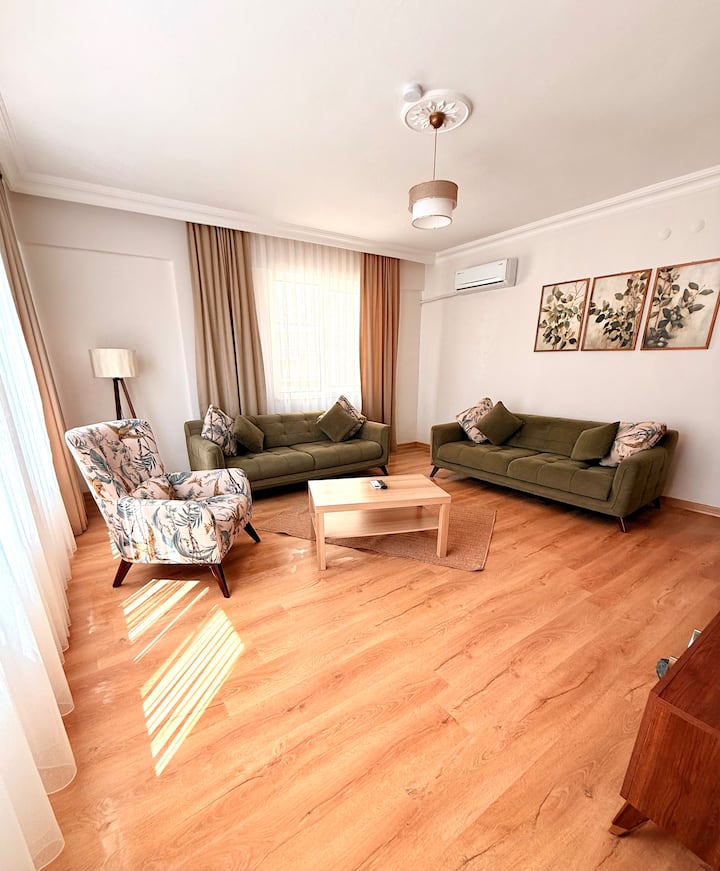 Konyaaltı’nda Denize 7 Dk,otoparklı&ferah Aile Evi - Antalya