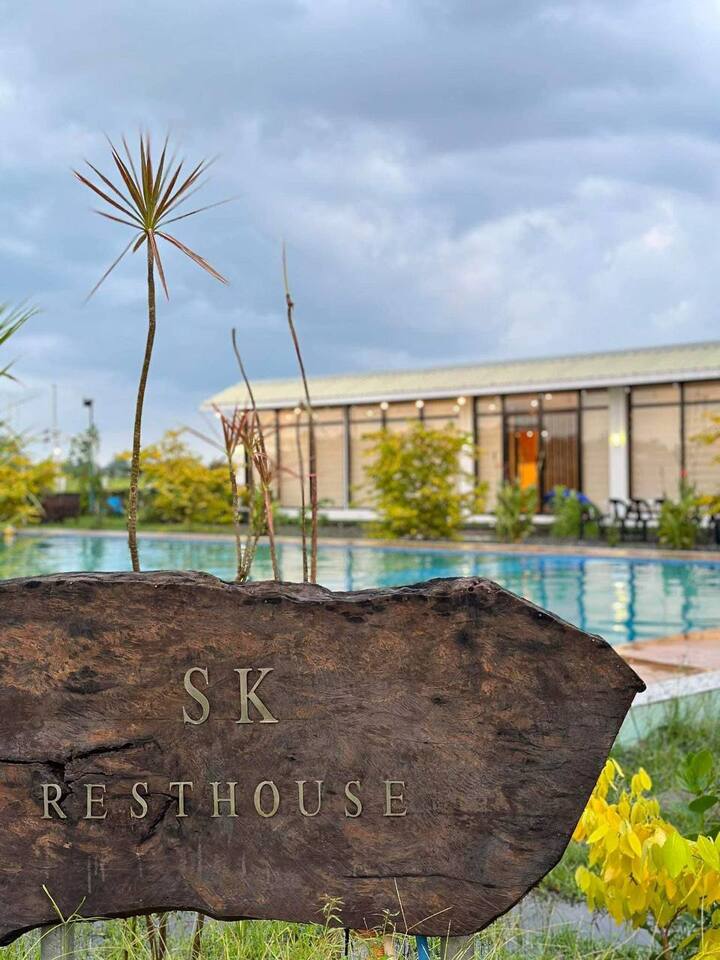 Sk Resort - A Villa With A Pool - Concepcion