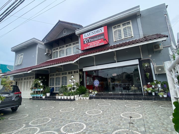 Papi Kost & Laundry Premium - Medan