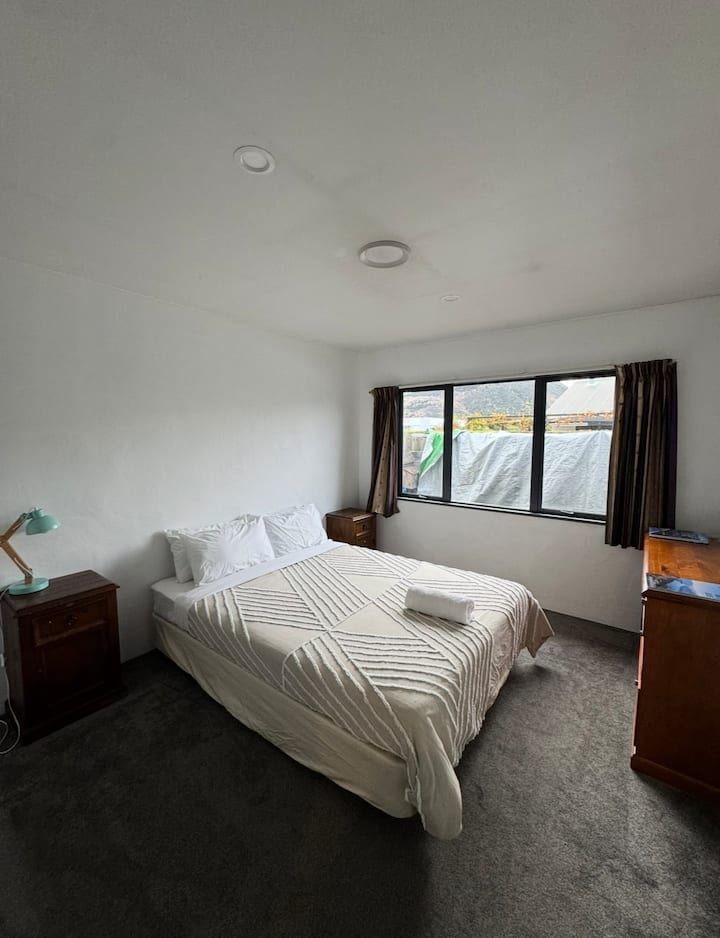 Cozy Room Close To Town - Wanaka