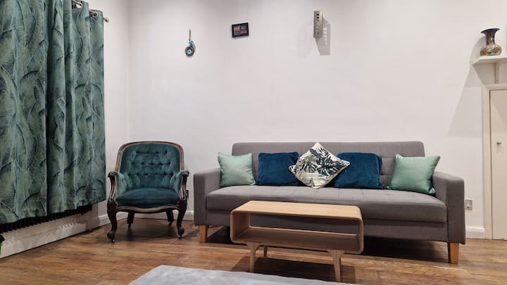 Heart-warming Hackney Hide-out - London