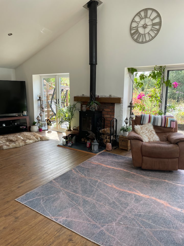 Lakeside Retreat Room 2 - Pocklington