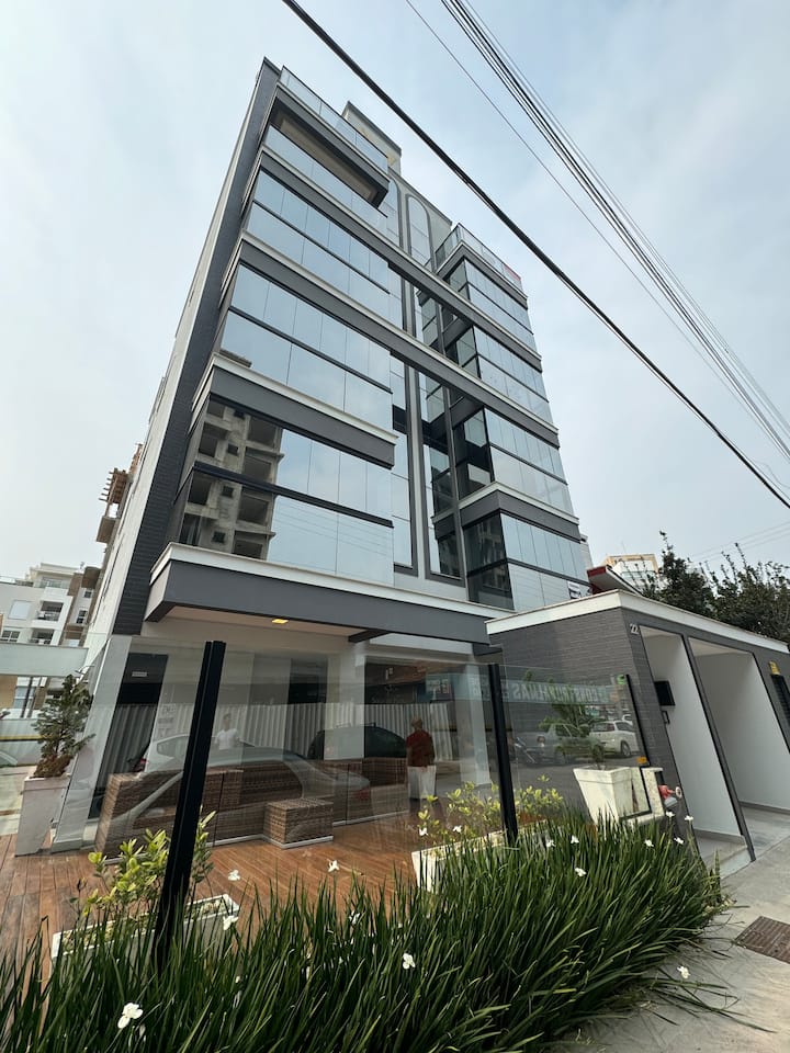 Apto Em Palmas, A 450m Da Praia - Governador Celso Ramos