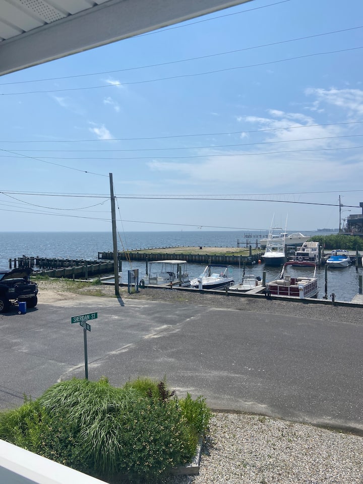 Dom’s Bayfront Home - Barnegat Light, NJ