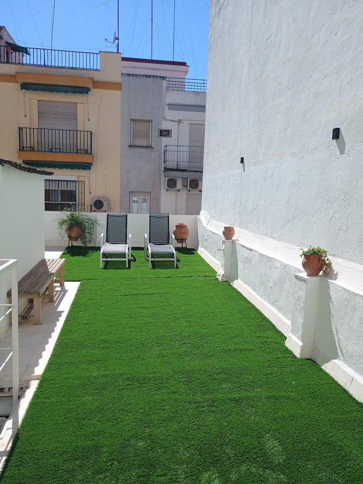 Apartamento Mensaque Triana, 2 Dormitorios - Gines