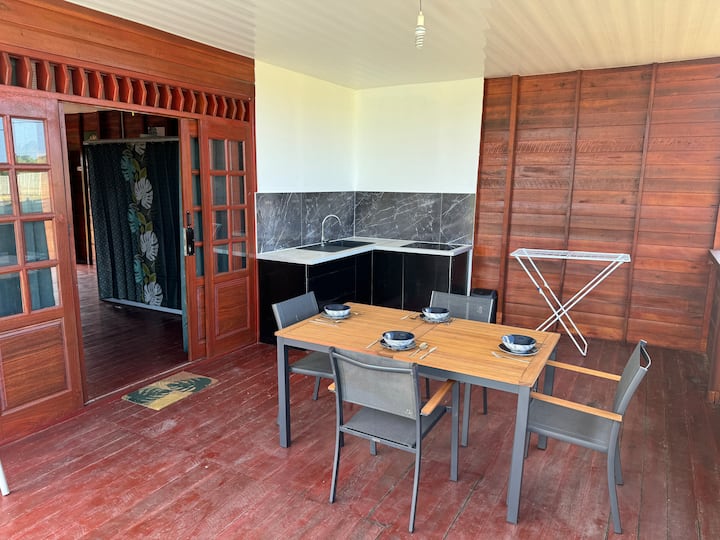 “Monstera” Bungalow Atypique Et Sa Piscine Privée - Guyane française