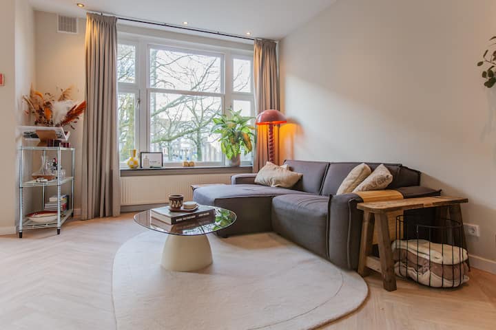Licht En Warm Appartement In Het Pittoreske West - Ámsterdam