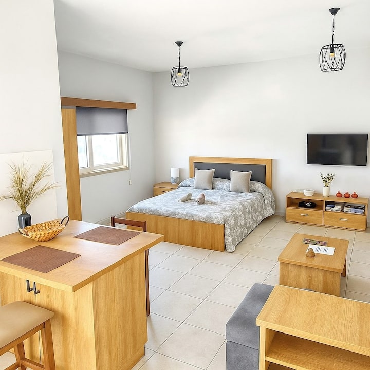 Magusa Sunshine Studio (Perfect For 2 Guests) - Famagusta