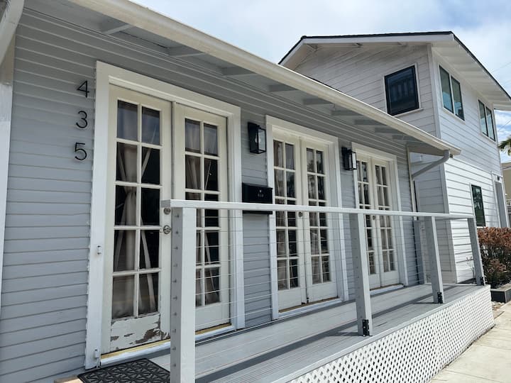 Cozy Hermosa Beach Cottage - Hermosa Beach, CA