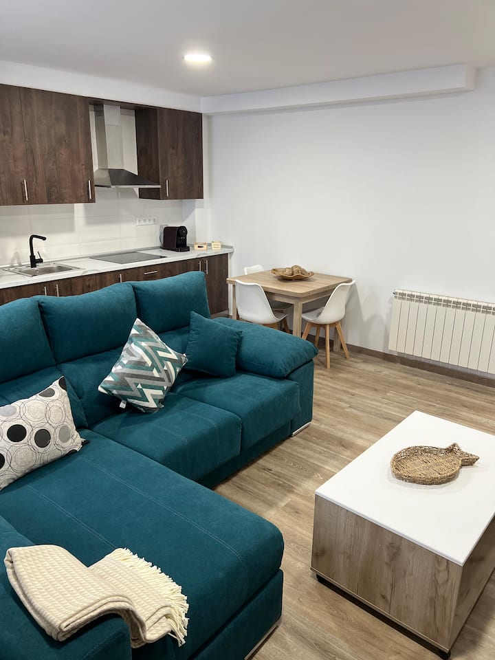 Apartamento Turístico Naval - Marín