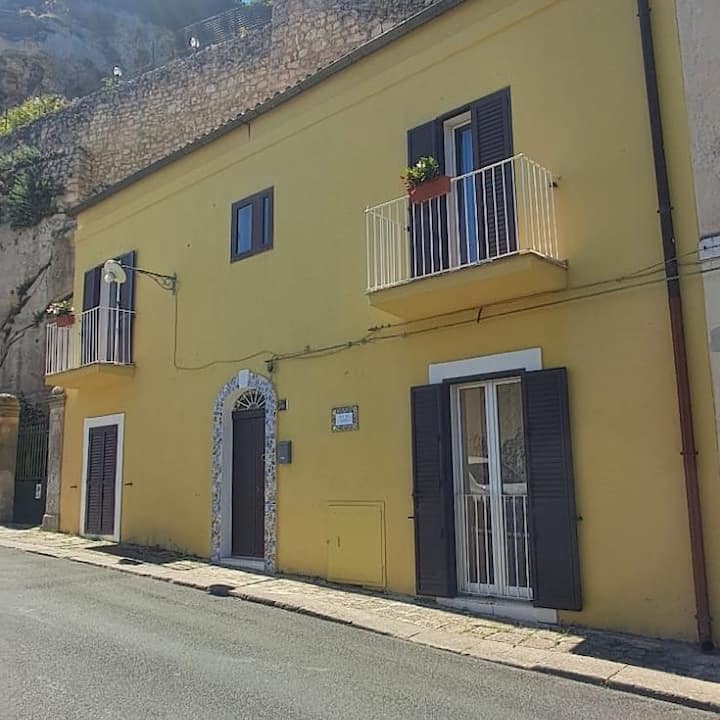 Ibla Nel Cuore Con Bagni Privati In Camera. - Ragusa