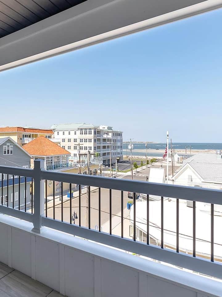 Party Headquarters In The Middle Of The Action! - Avalon, NJ