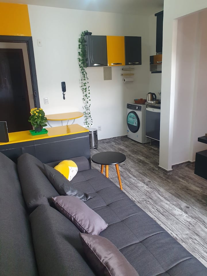 Refúgio Urbano Brasília
1 Qto, Gar, Coz, Lava/seca - Brasilia (Brazil)