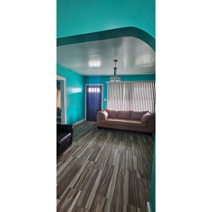 Habitacion#1 Iker - Dearborn, MI