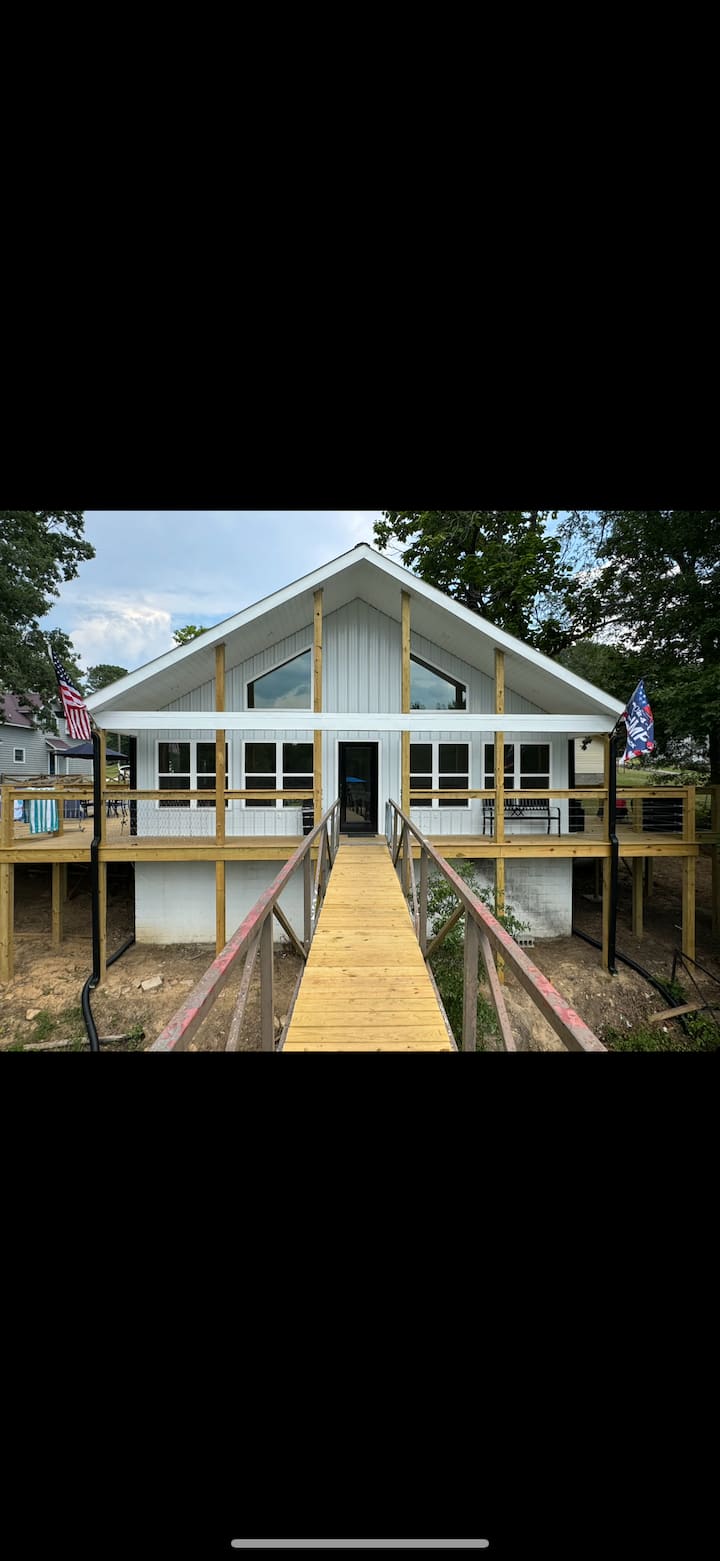 New Build Redeemed Lakehouse - Turtle ROCK, Double Springs