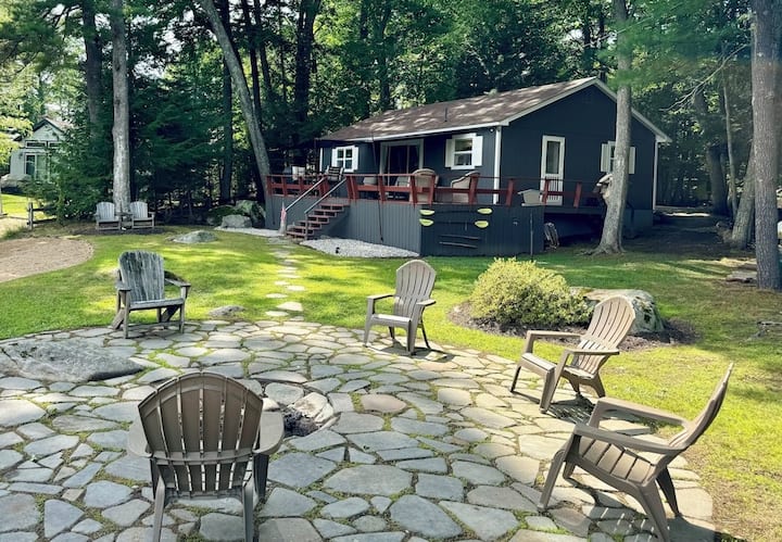 Waterfront Cottage With Dock - Moultonborough, NH