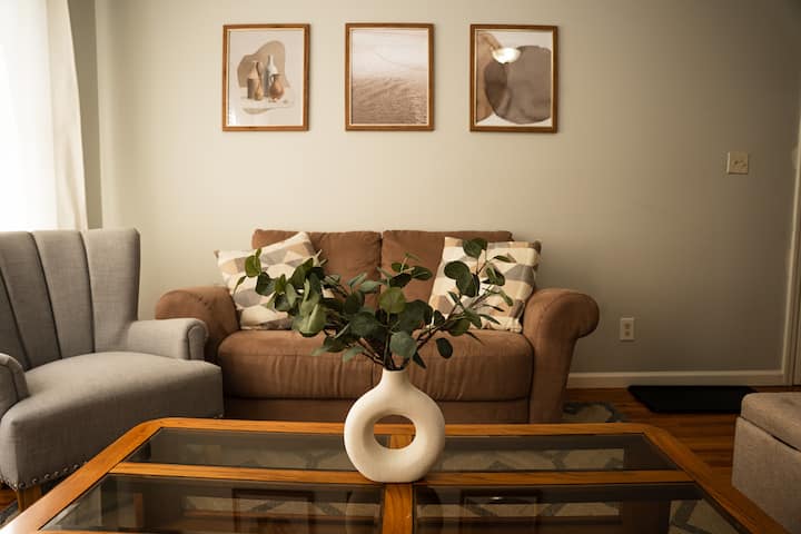 Cozy 2br - 25 Min To Metlife/ewr, 30 Min To Nyc - Newark, NJ