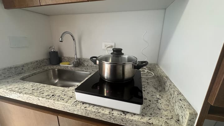 Modern Studio Apartment - Melgar