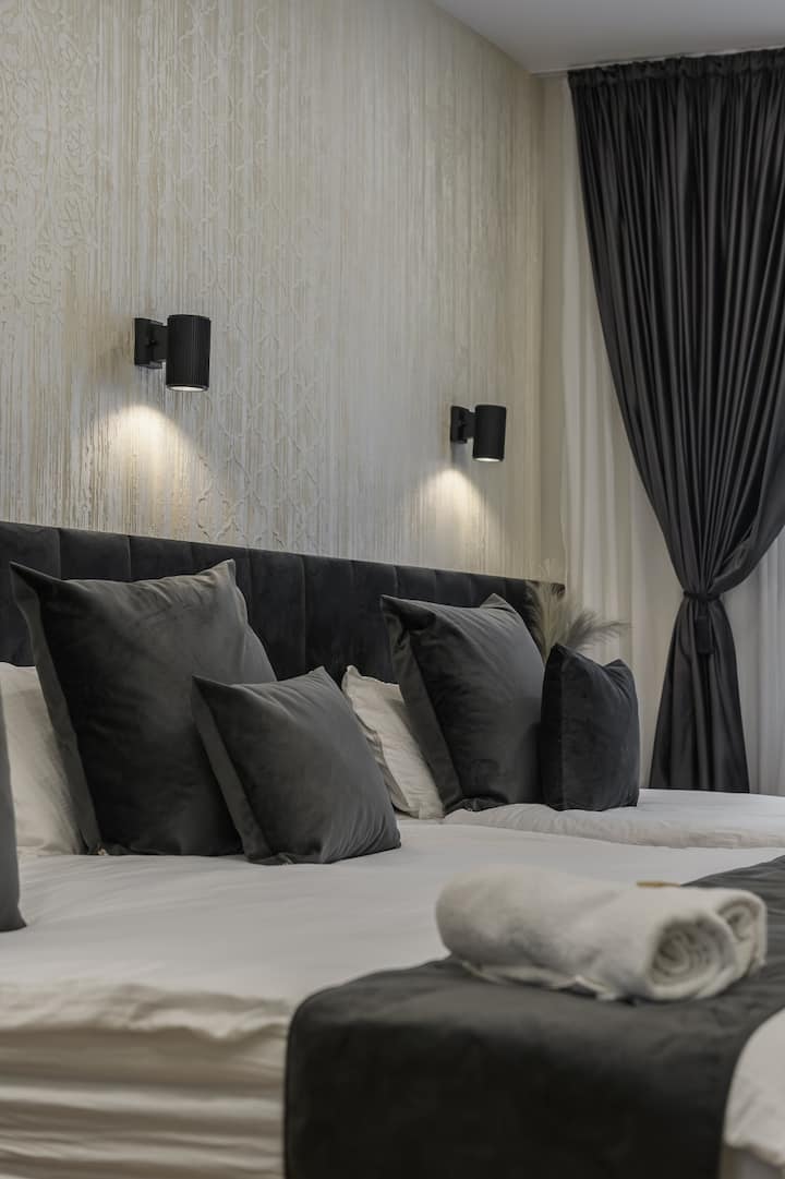 Onyx Bedroom - Sophisticated & Central Location - Cluj-Napoca