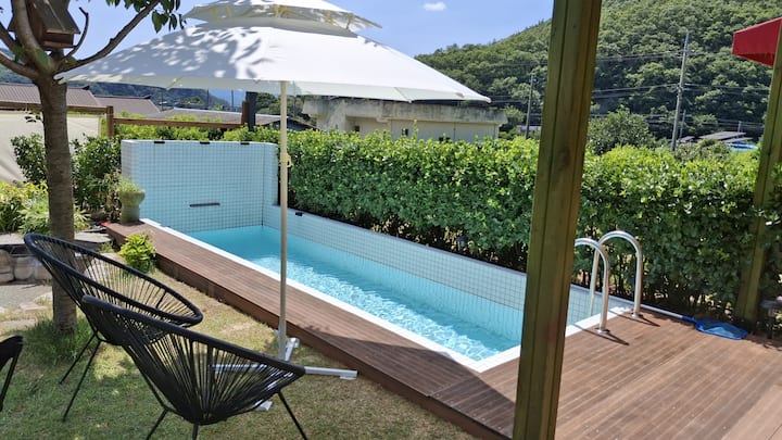 봄이네)독채.단독잔디마당.단독주택.바베큐장.한강라면.원두커피무료.물놀이장.대구.청도.경산 - 경산시