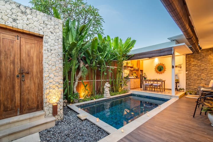 Arts Cherry Villa Dua 2 Bedroom Private Pool Kuta - Seminyak