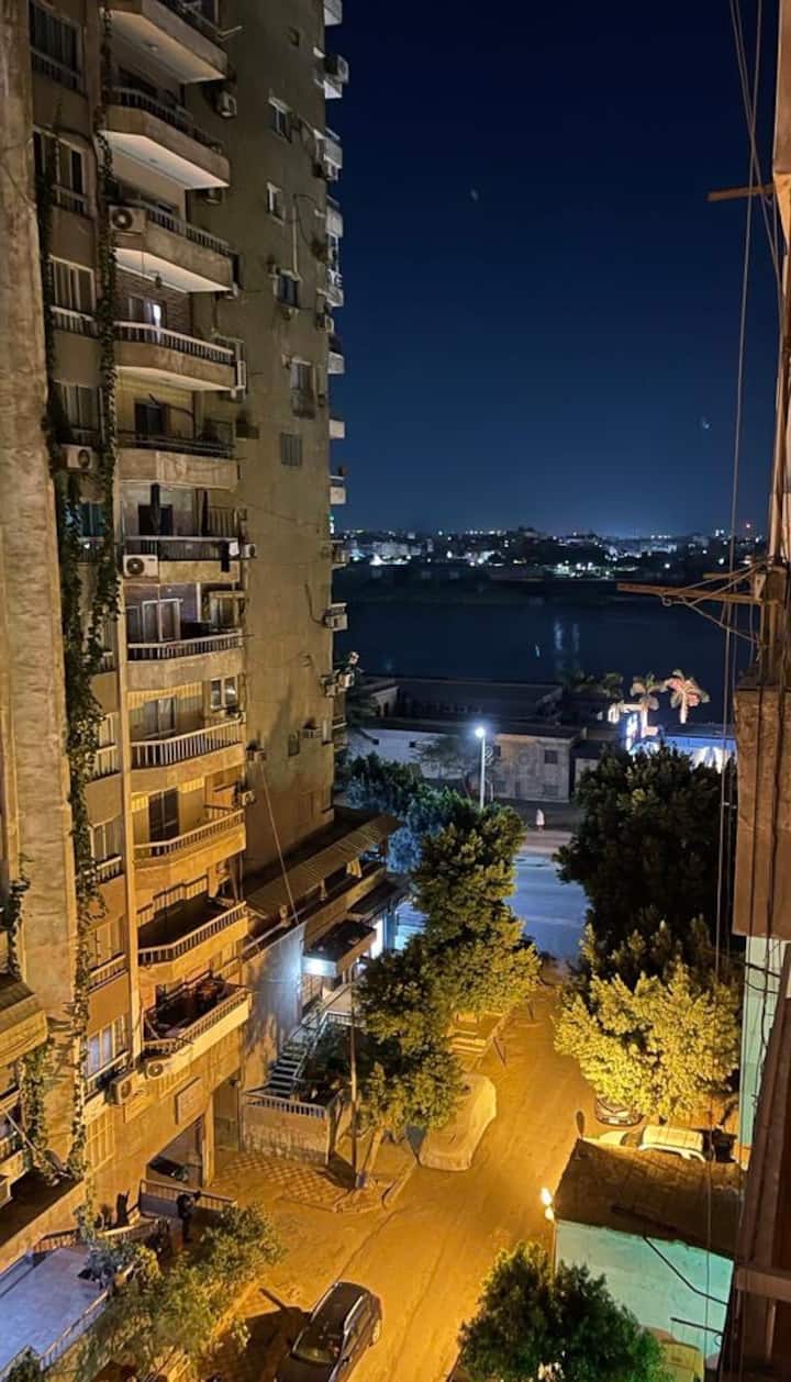 Corniche Nile Cozy Apartment - Kairo