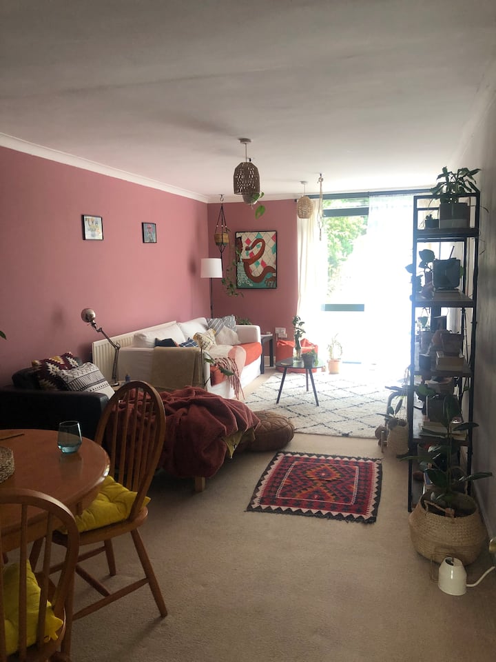 Creative, Artsy, Chill Room! - Sunderland