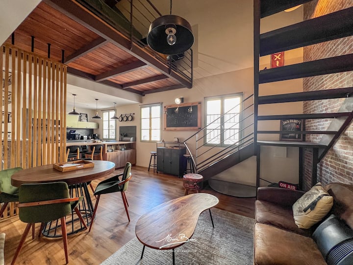 Le Loft Duplex – Vue Opéra 4 Chambres Wifi - Toulon