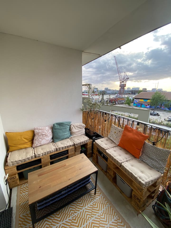 Appartement Cosy Avec Vue Sur Les Bassins à Flots. - Bordeaux