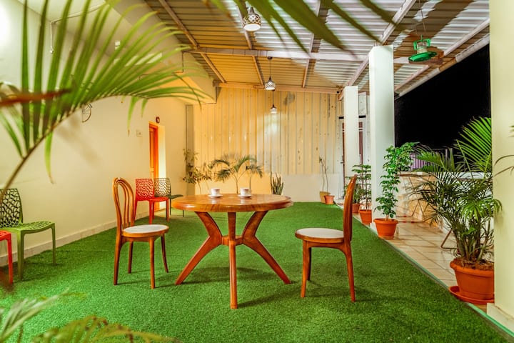 Bairava Bliss Inn - Double Bed Ii Floor No Lift S1 - Rameswaram