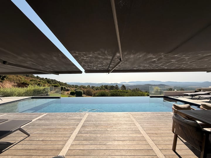 Villa De Prestige Avec Vue Mer à Pasciallella - Figari