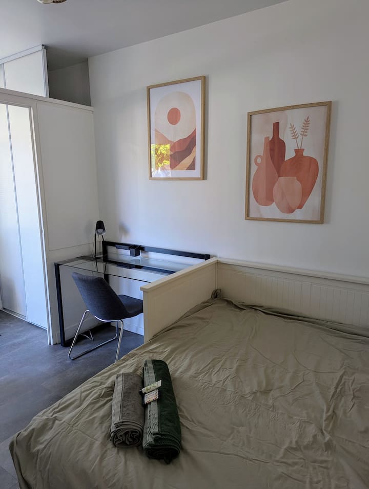 Studio 21m² Bourges - Cher