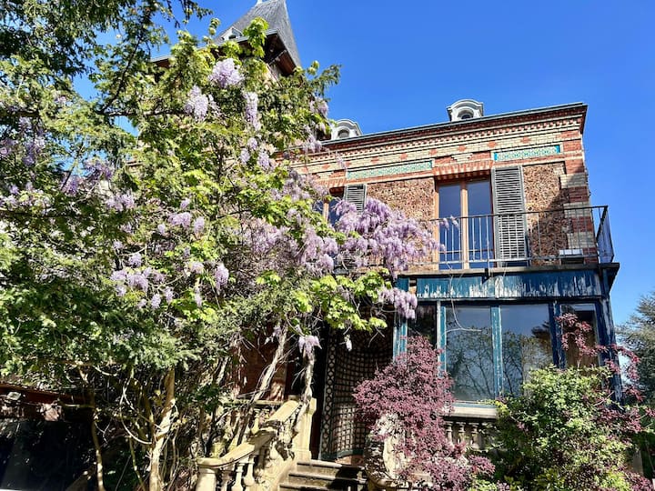 Beau Et Grand Pavillon Avec Terrasse Et Jacuzzi - Nanterre