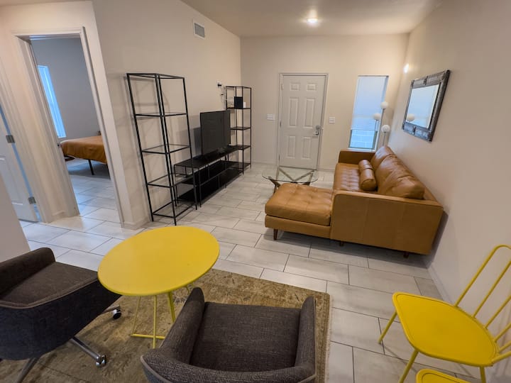 Pet Friendly Apartment | New Build | Quiet + Cozy - Laredo
