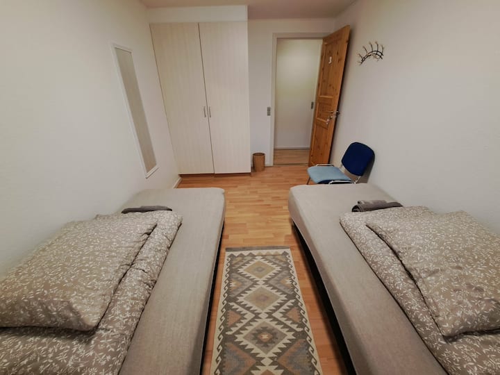 Michelle's Hostel: Room 3 -  2 Single Bed/2 Pax - Greenland