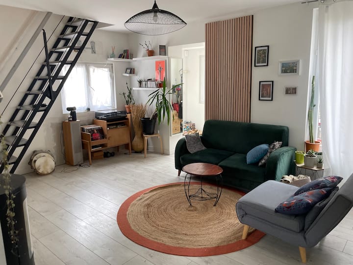 Maison Saint-denis Université Métro - サン=ドニ