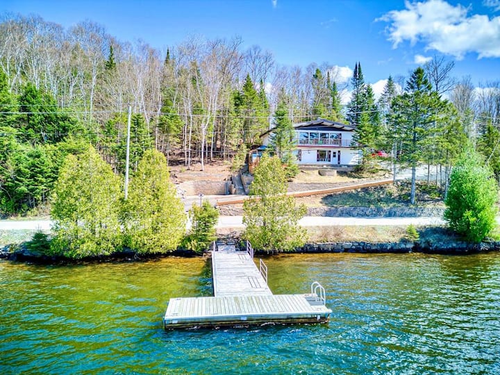 Chalet Avec Vue Sur L’eau - Sainte-Agathe-des-Monts