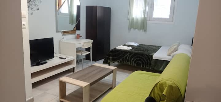 House Near Beach - Thessaloniki